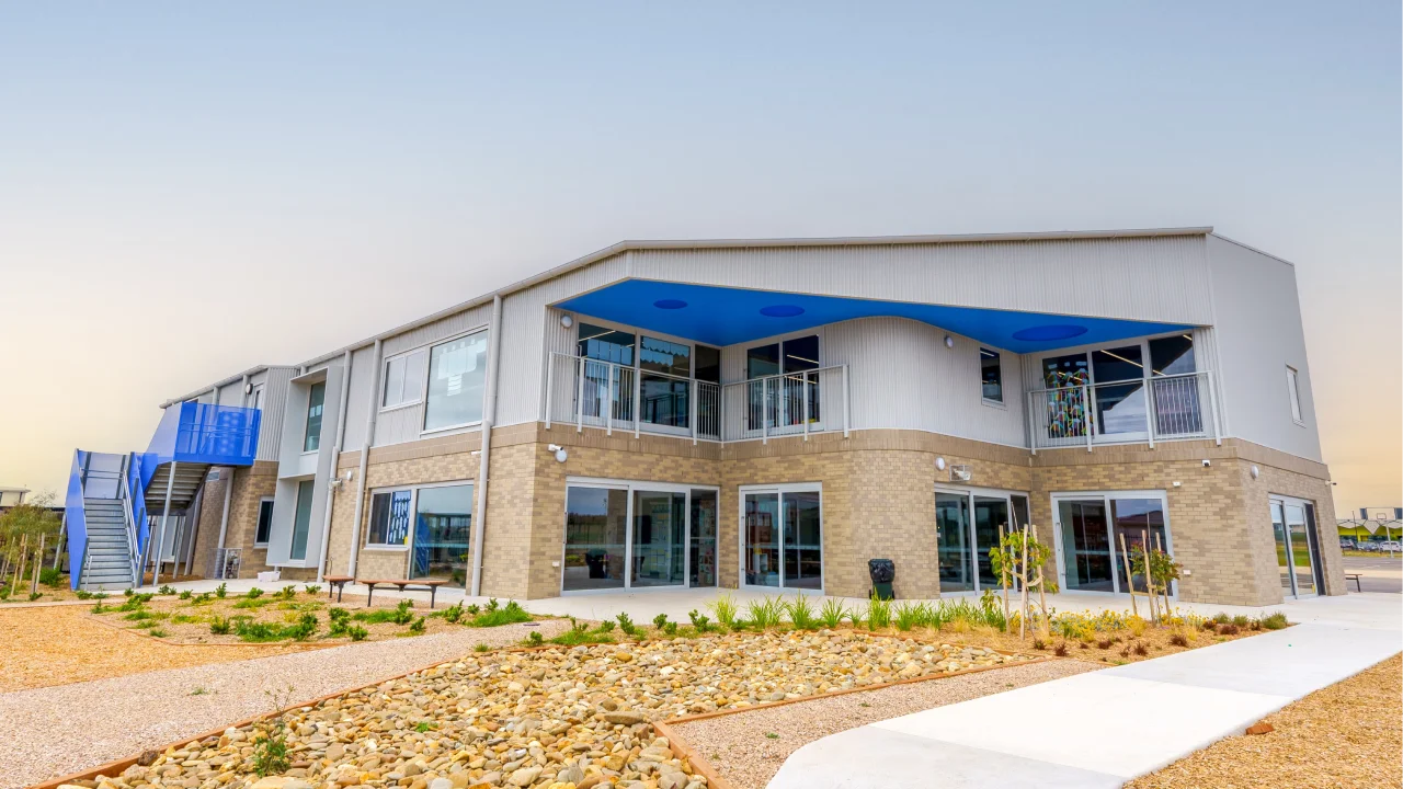 Emmanuel College – Perigueux Library - Magellan Projects